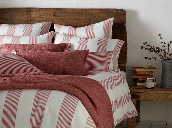 Luxury Bedding, Bed Linen, Duvets & Pillows | Secret Linen Store